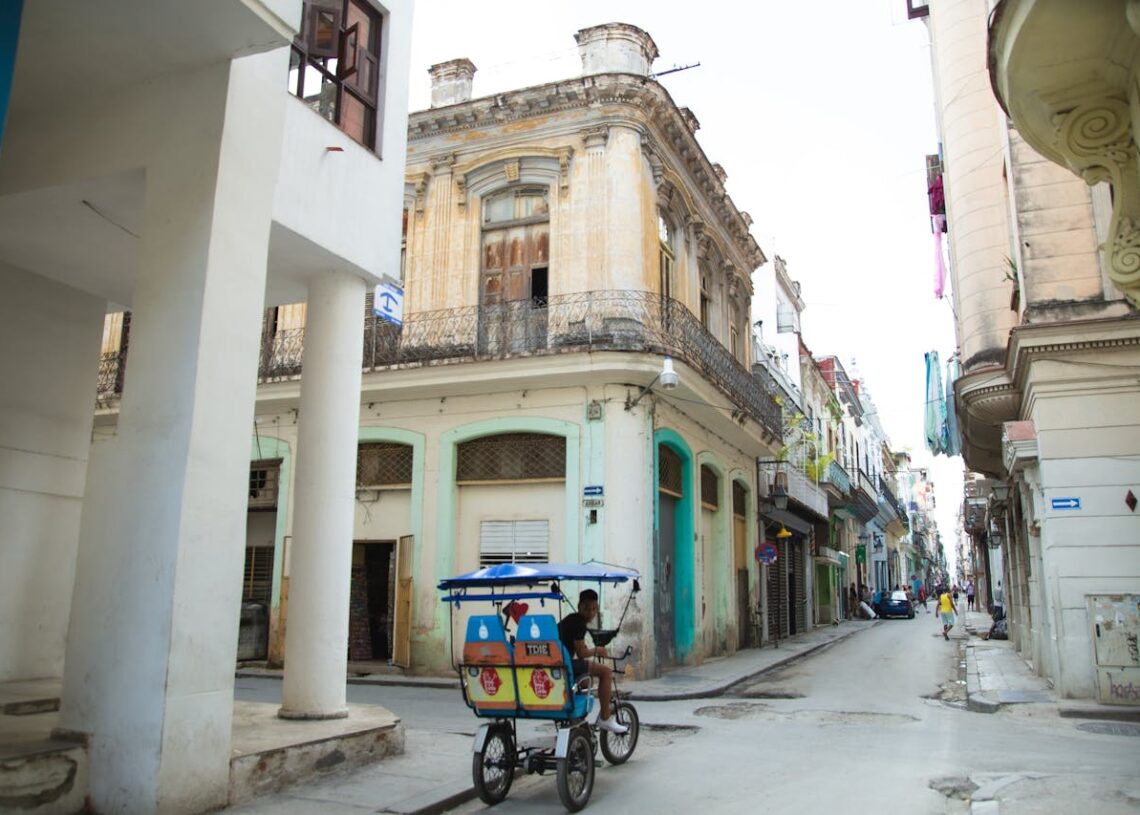 100. Geburtstag von Patrice Lumumba: Sein Kampf für Unabhängigkeit und ...